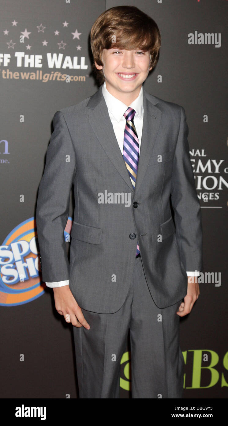 Garrett Ryan Girlfriend