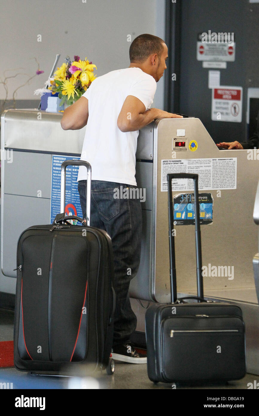 Lewis Hamilton seen arriving at LAX airport to catch a flight. Hamilton ...
