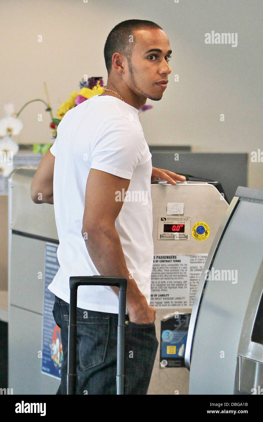 Lewis Hamilton seen arriving at LAX airport to catch a flight. Hamilton ...