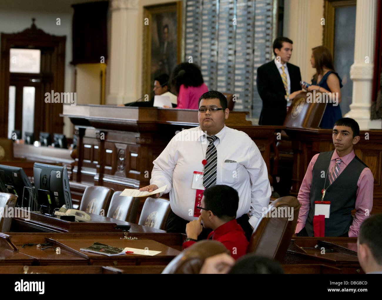 High school students participate in a mock legislative session at the ...