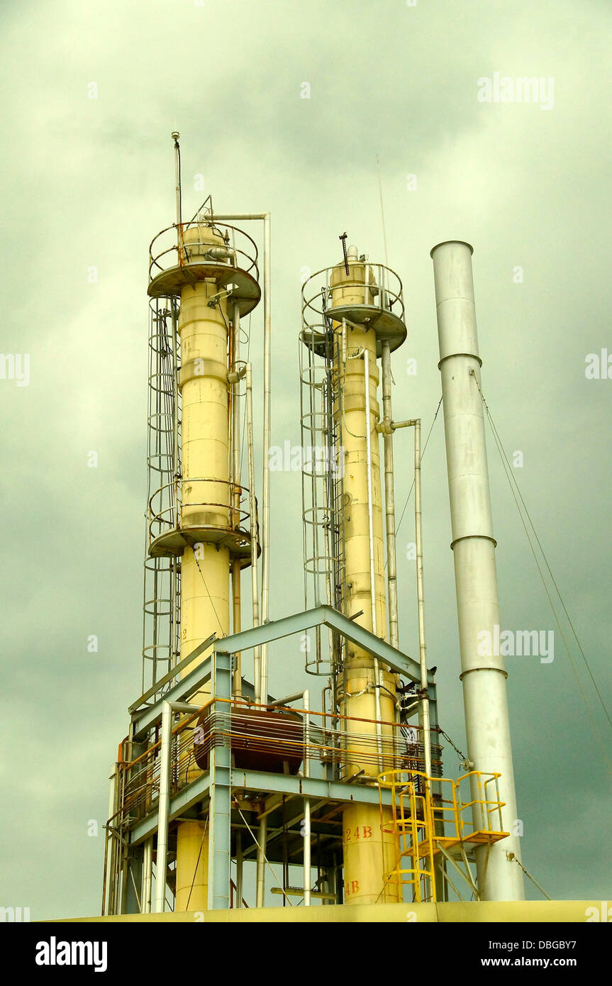 Chemical energy hi-res stock photography and images - Alamy