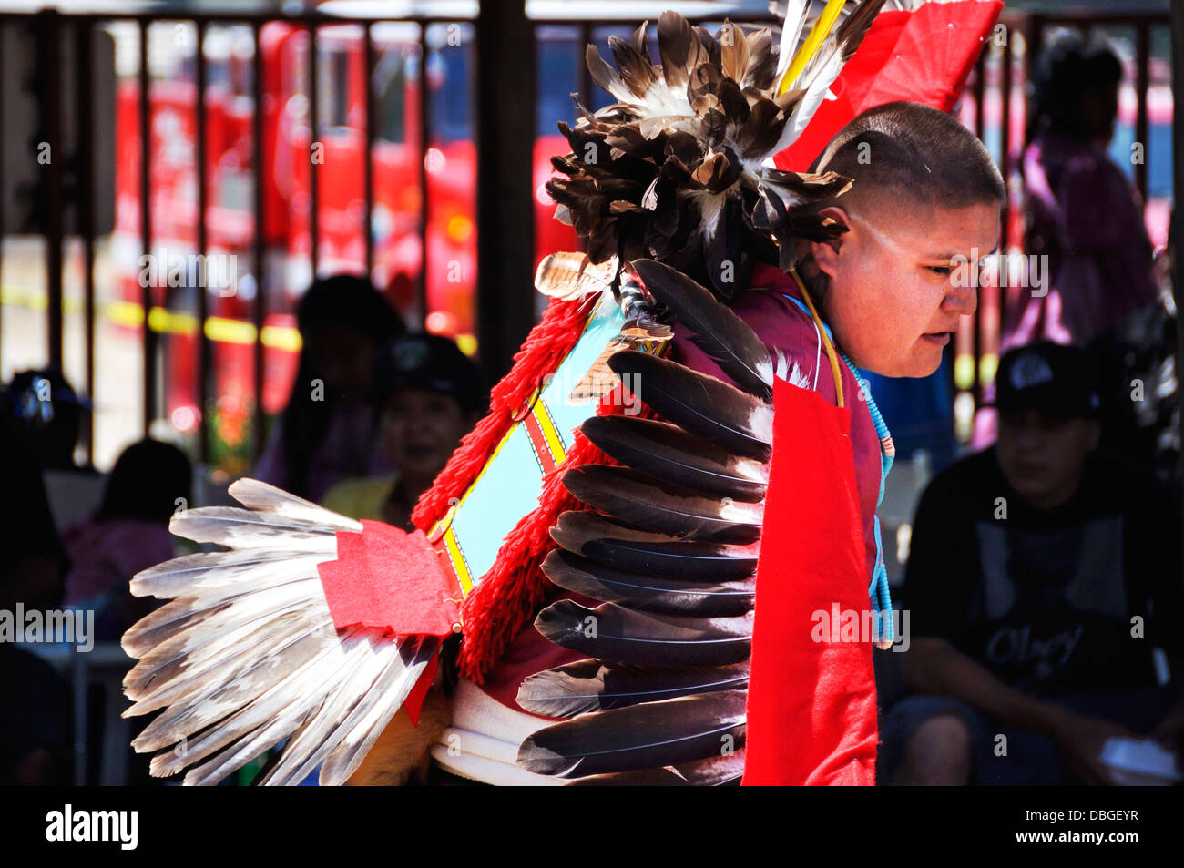 Native american eagle dancer hi-res stock photography and images - Alamy