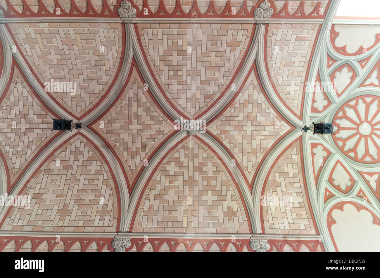 Chapel interiors hi-res stock photography and images - Alamy