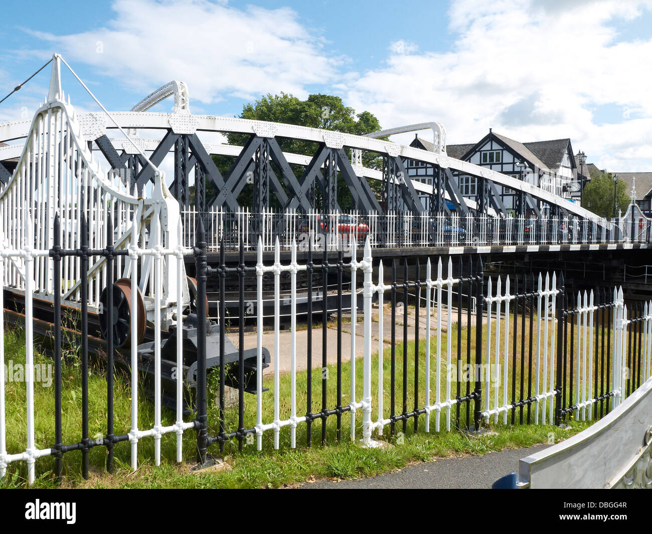 Northwich town swing bridge over hi-res stock photography and images ...