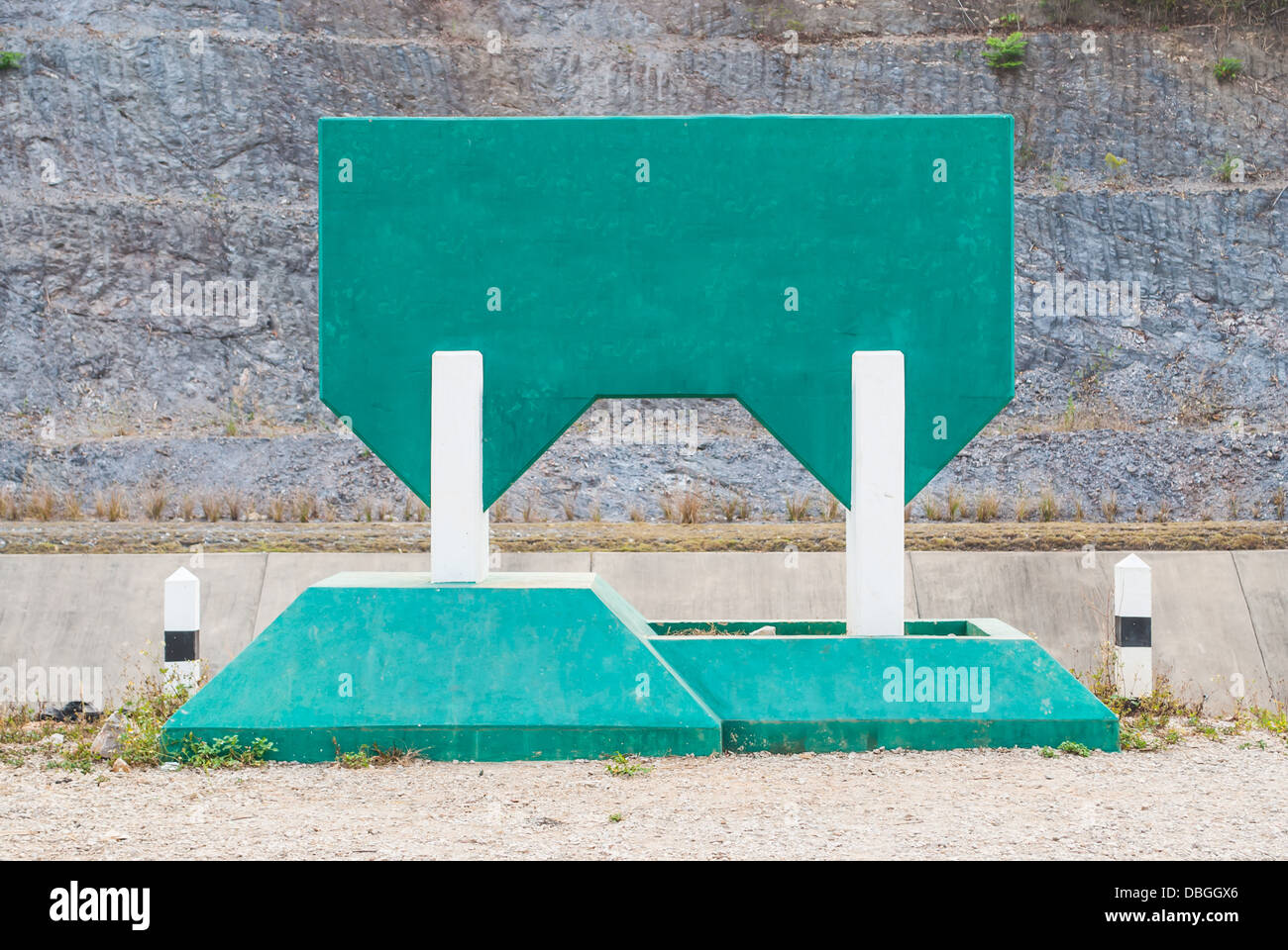 Green Plain Concrete Signs Stock Photo - Alamy