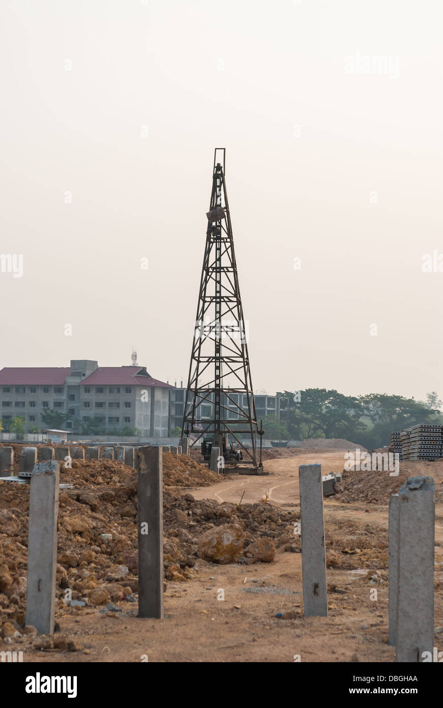 Hammer and stake hi-res stock photography and images - Alamy
