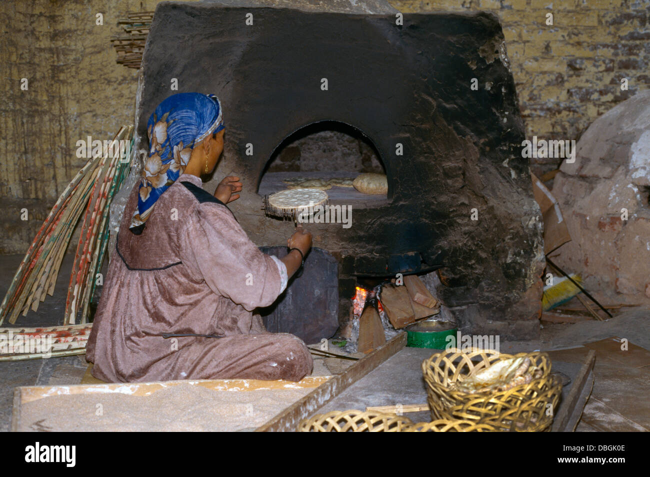 Bread baking egypt hi-res stock photography and images - Alamy