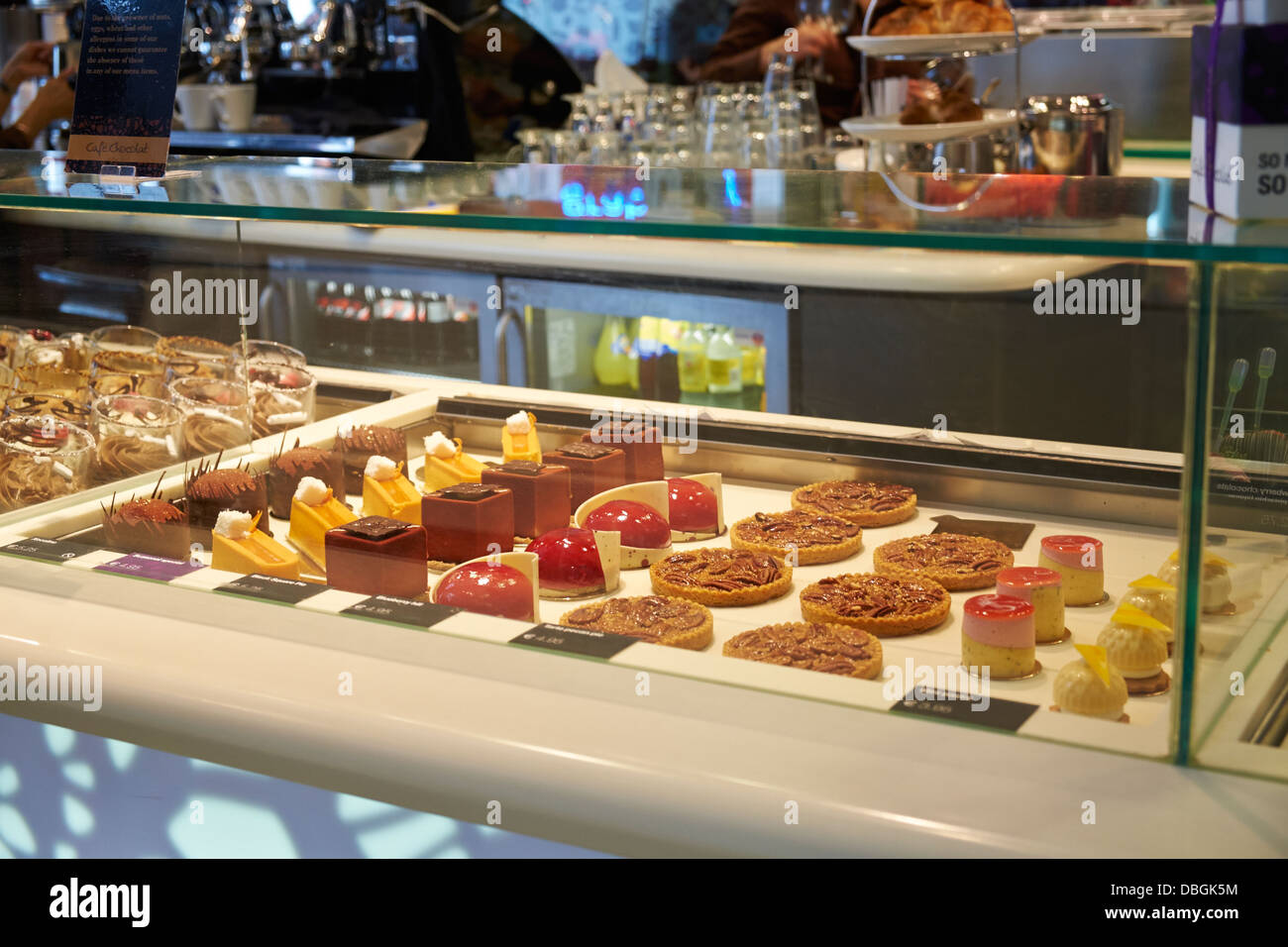 Desert display hi-res stock photography and images - Alamy