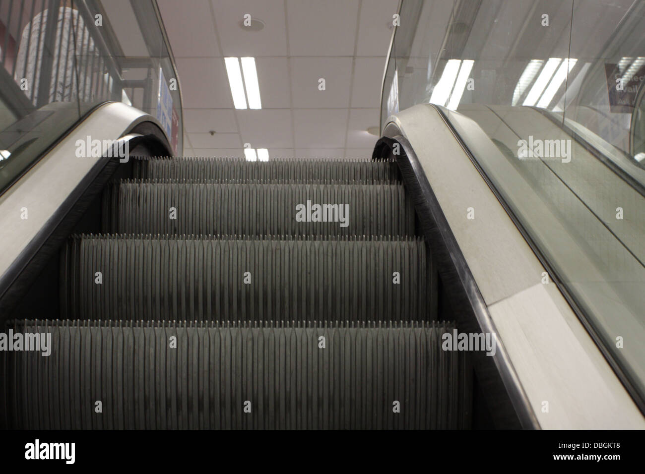 Escalator stairs steps hi-res stock photography and images - Alamy