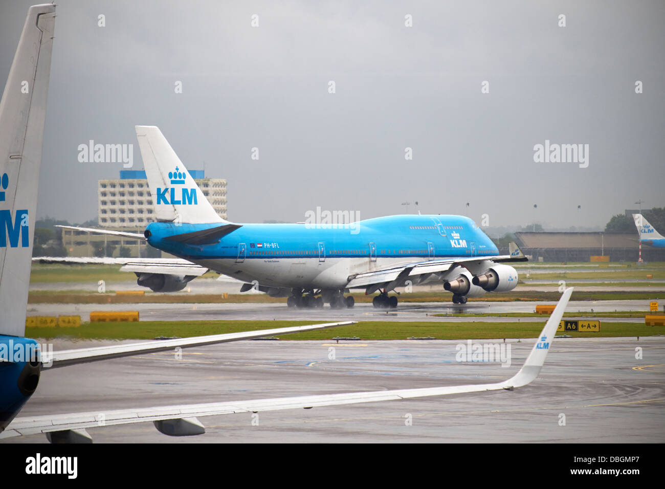 Klm boeing 747 hi-res stock photography and images - Alamy