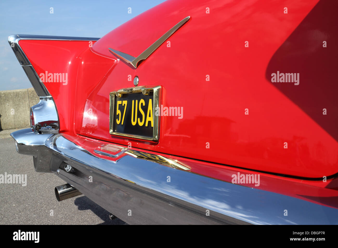 Red car number plate hi-res stock photography and images - Alamy