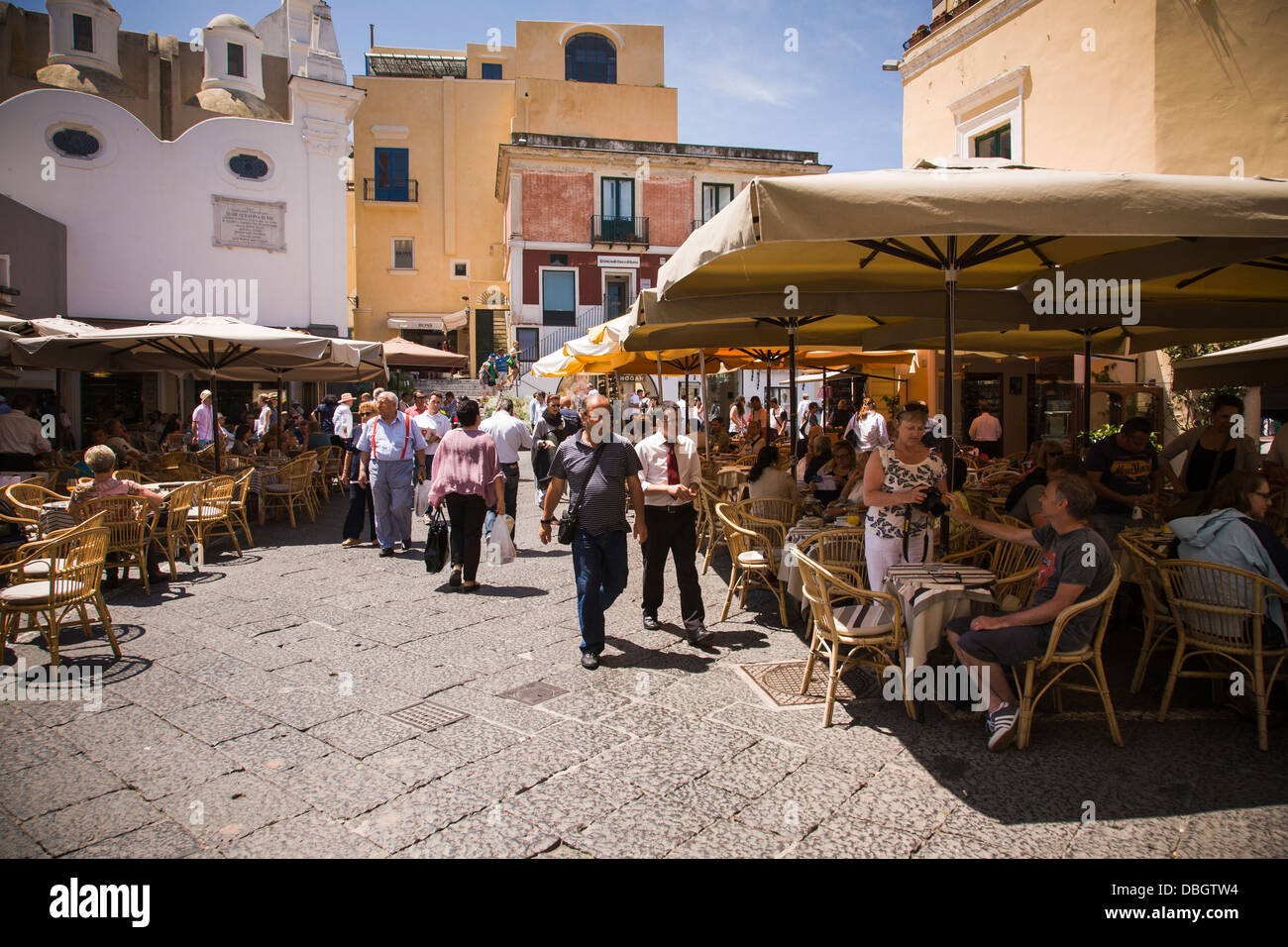 Street cafe life in Capri Stock Photo - Alamy