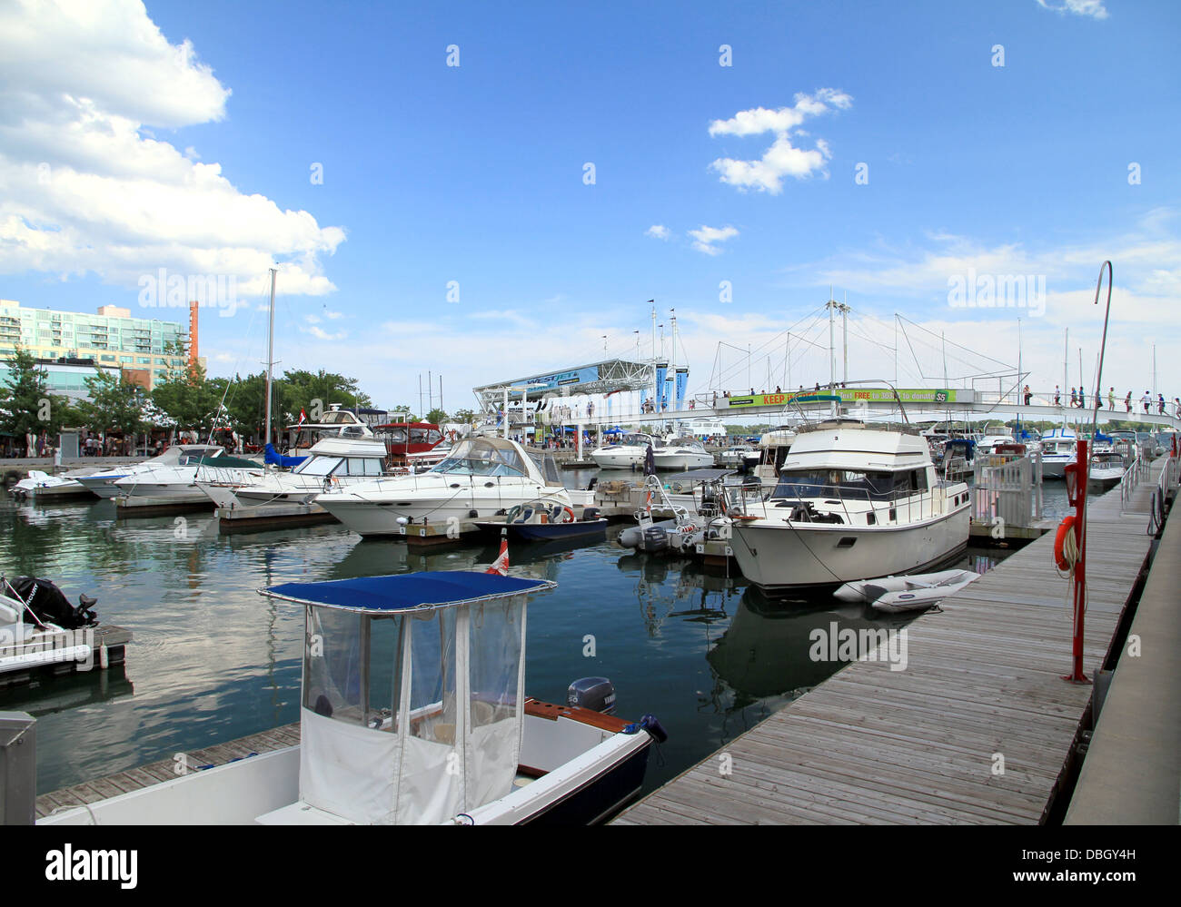 Boats on the Lake Ontario neat the Harbourfront Centre in Toronto ...