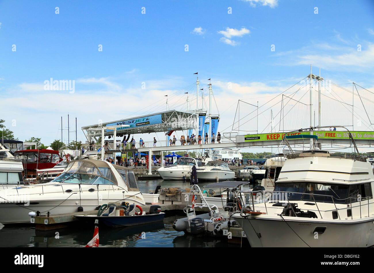 Boats on the Lake Ontario neat the Harbourfront Centre in Toronto ...