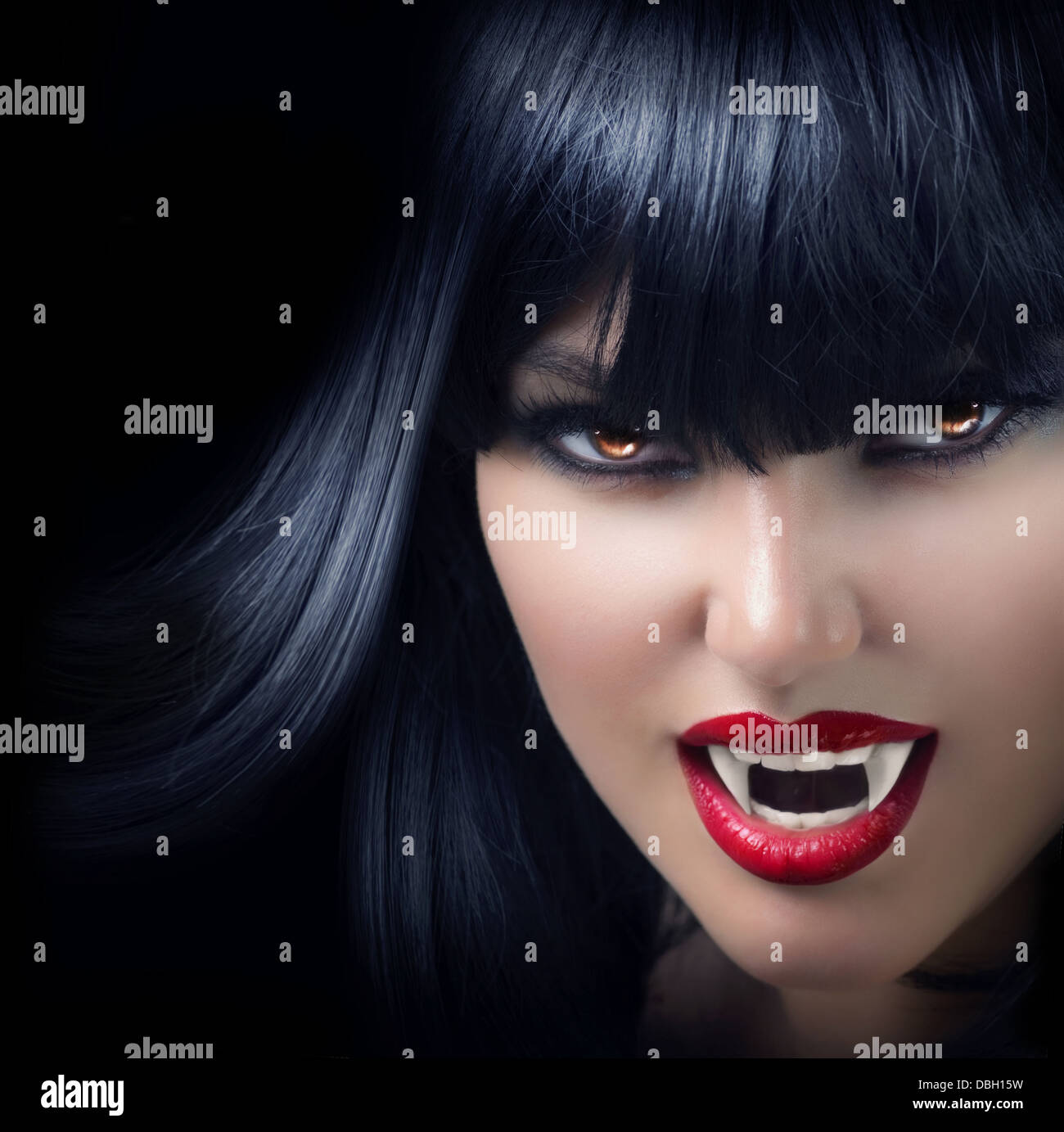 Dark gothic art hi-res stock photography and images - Alamy