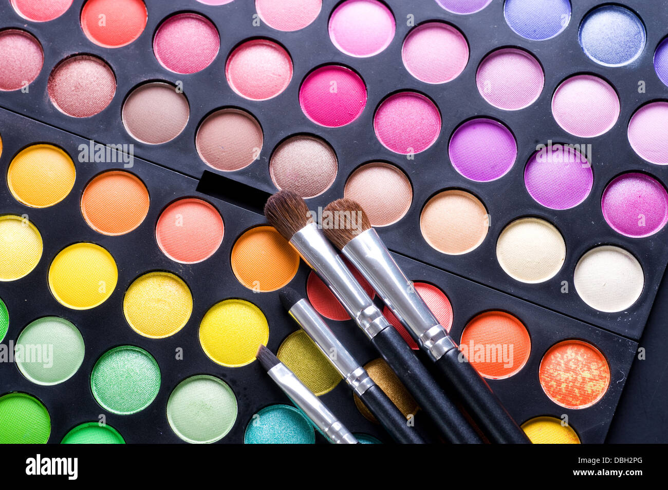 Makeup set. Professional multicolor eyeshadow palette Stock Photo - Alamy