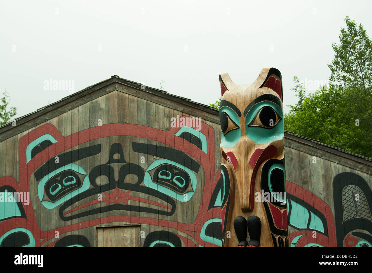 Ketchikan saxman native village tlingit hi-res stock photography and ...