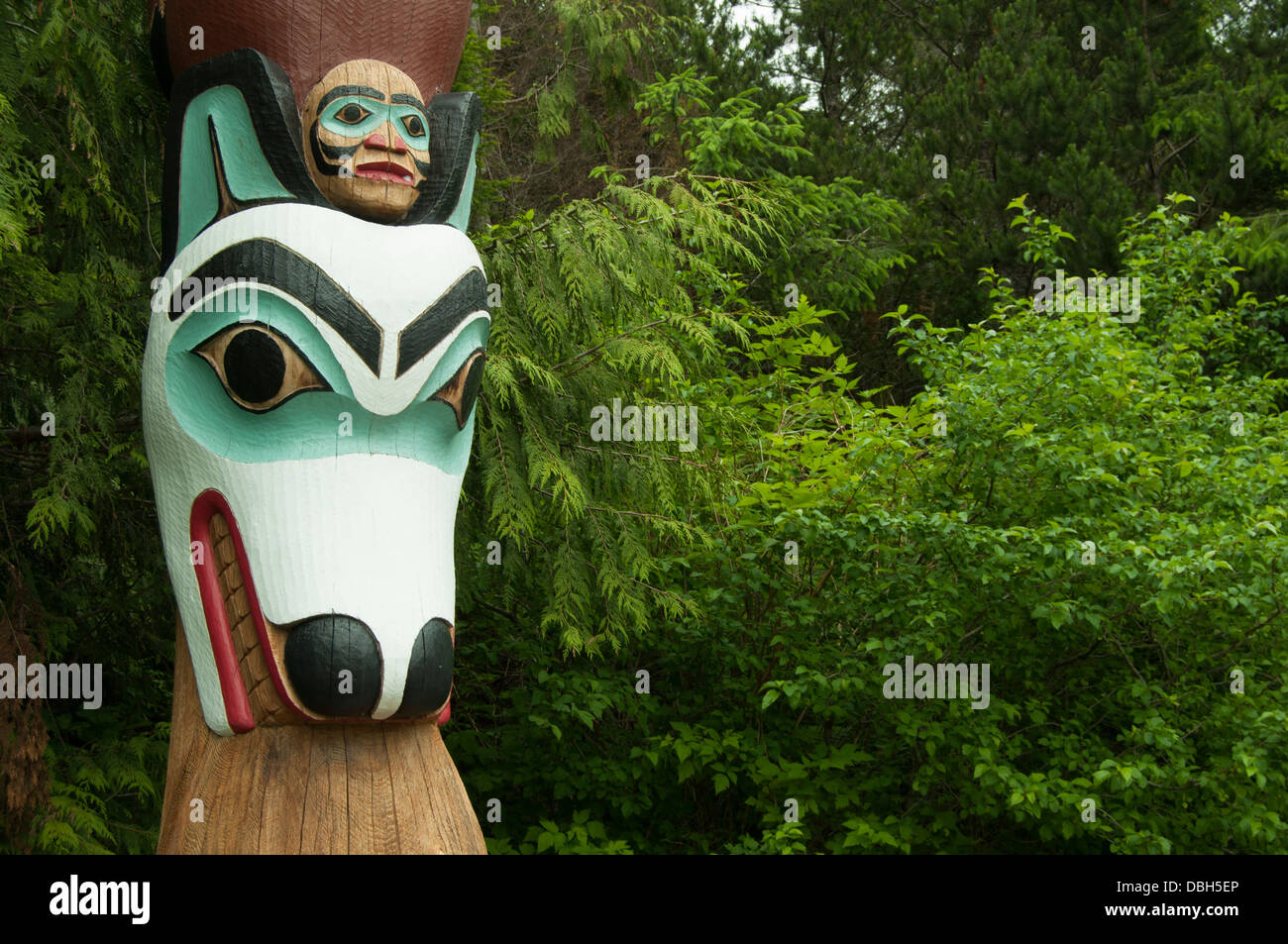 Ketchikan saxman native village tlingit hi-res stock photography and ...