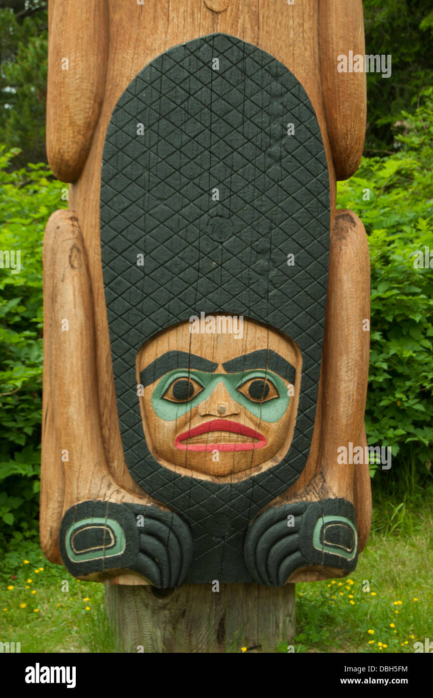 Ketchikan saxman native village tlingit hi-res stock photography and ...