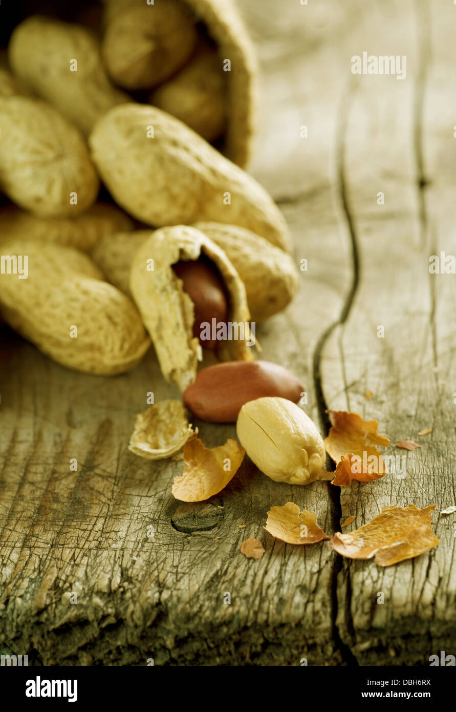 Vertical closeup stack peanuts hi-res stock photography and images - Alamy