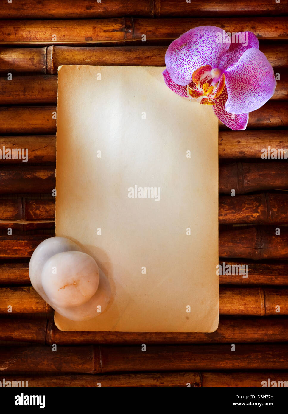 Spa Design with paper for notes Stock Photo - Alamy