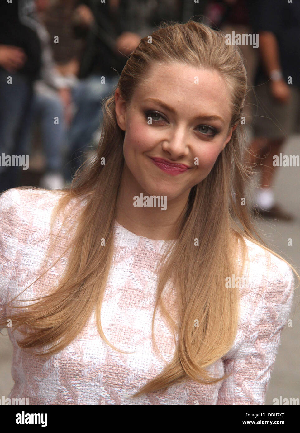 New York, New York, USA. 30th July, 2013. Actress AMANDA SEYFRIED arrives for her appearance on ...