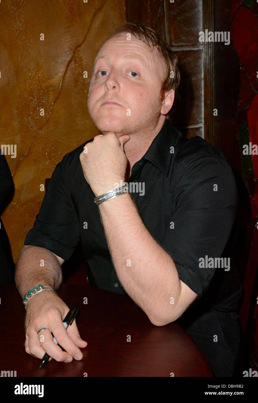 Mccartney in concert hi-res stock photography and images - Alamy