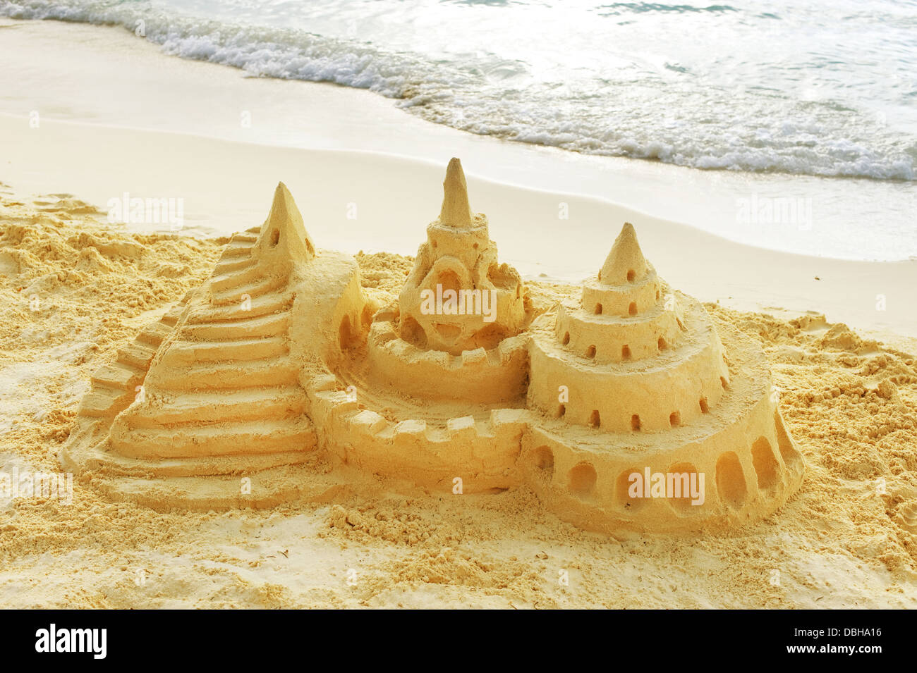 Sandcastle sand castle sculpture hi-res stock photography and images ...