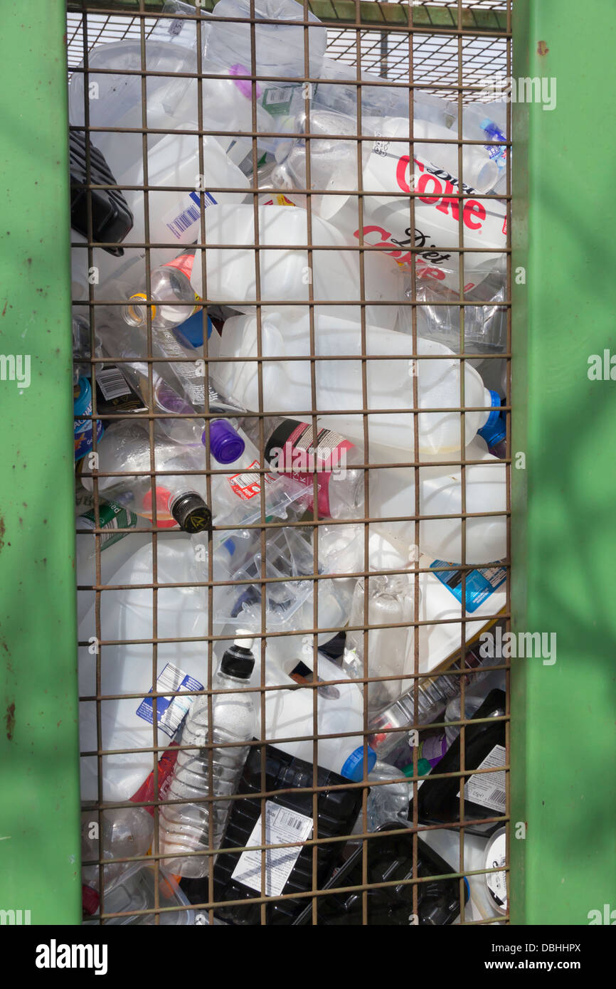 Skip cage hi-res stock photography and images - Alamy