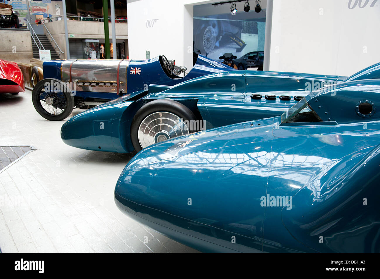 Beaulieu national motor museum bluebird hi-res stock photography and ...