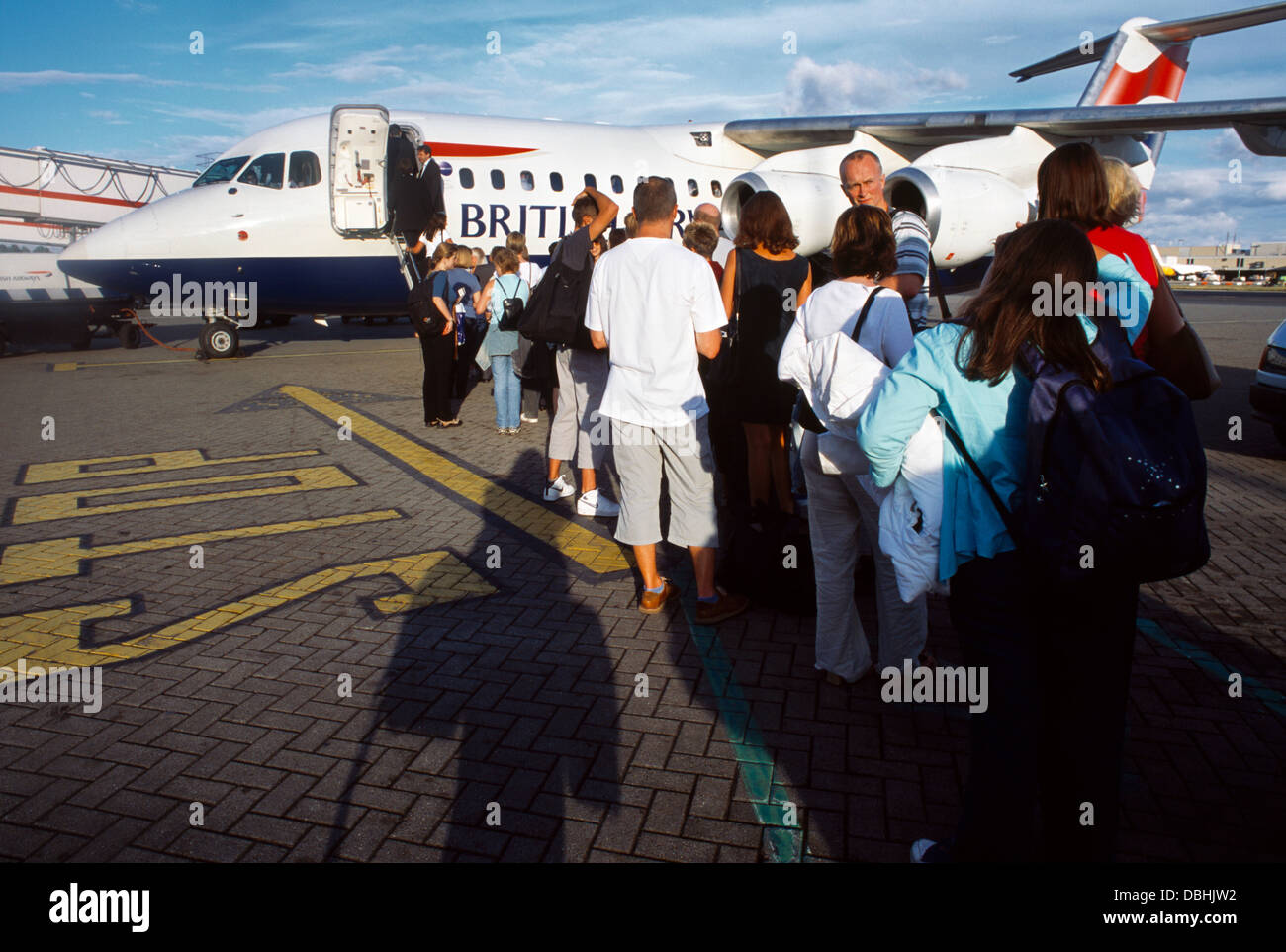 Gatwick airport plane queue hi-res stock photography and images - Alamy