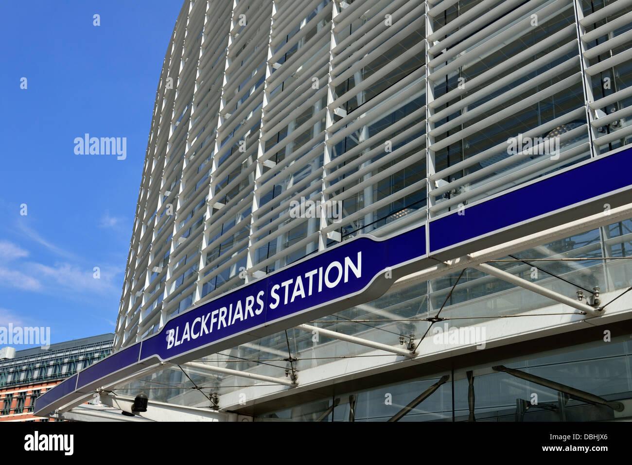 Blackfriars london railway underground tube hi-res stock photography ...