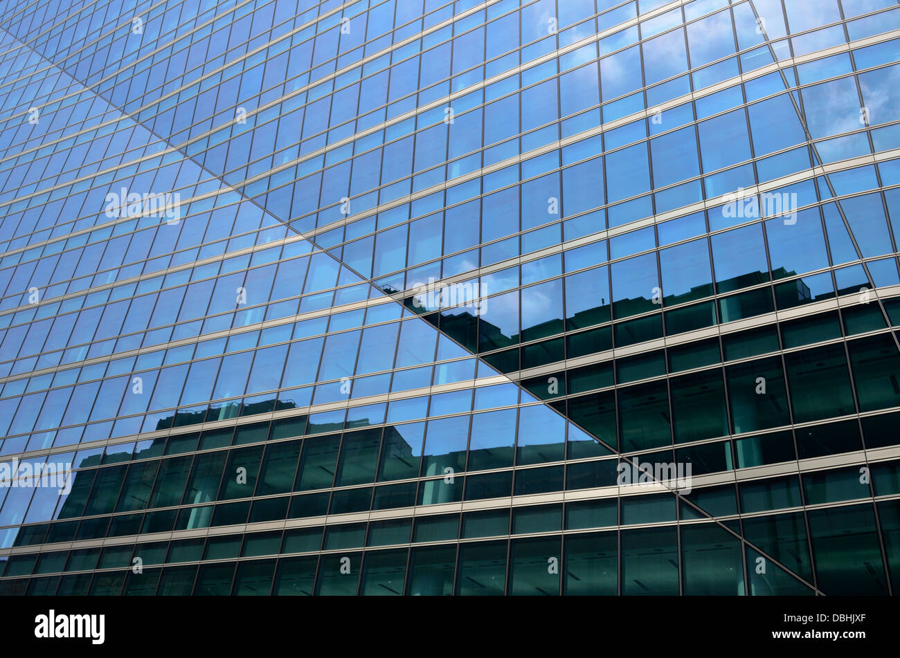 62 Buckingham Gate, Victoria Street, London, United Kingdom Stock Photo ...