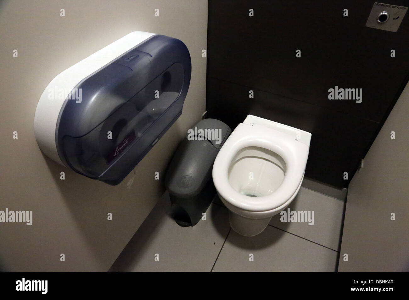 Toilet Flush High Resolution Stock Photography and Images - Alamy