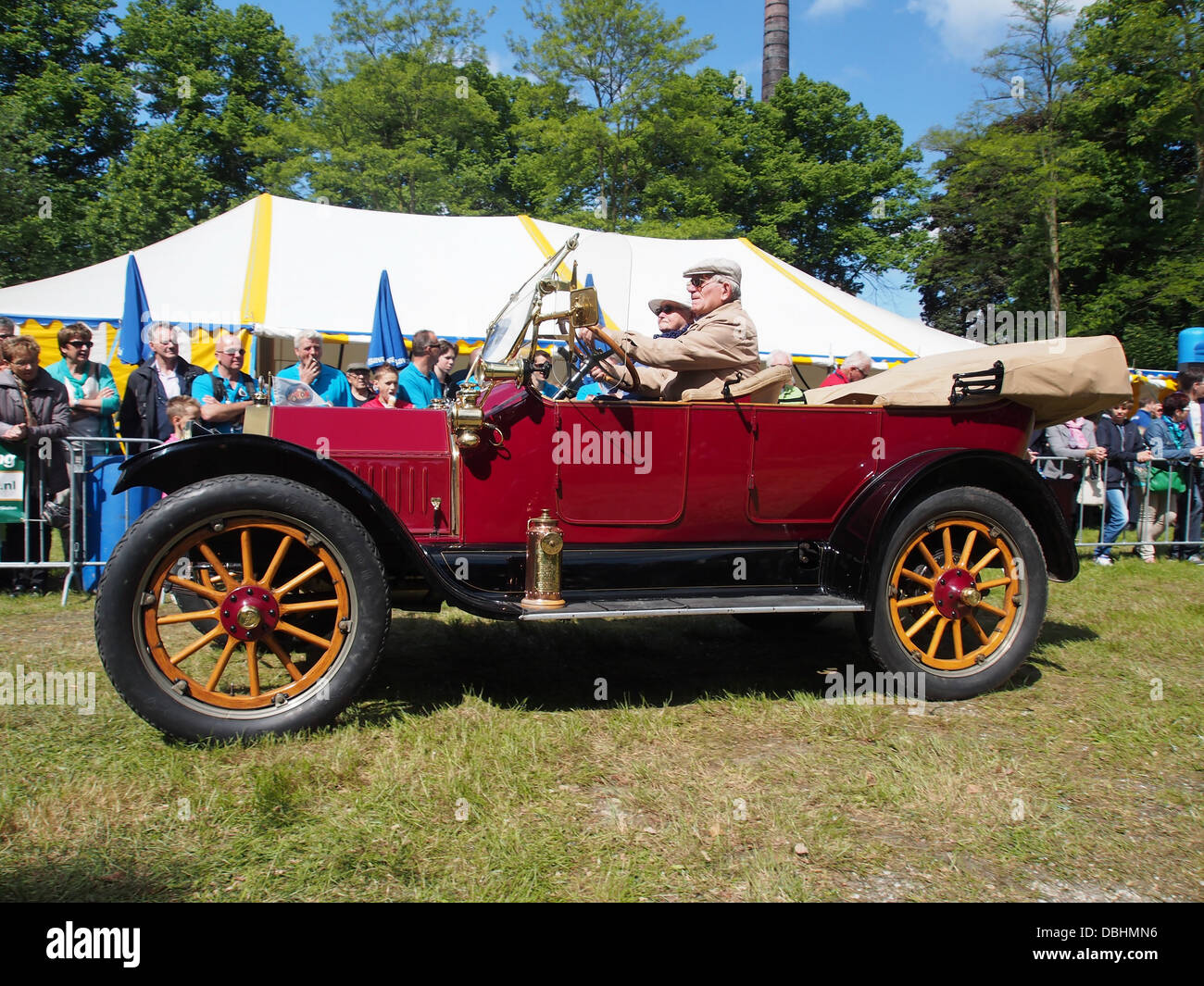 The 1914 Buick B-35 Phaeton is an early 20th-century automobile known ...