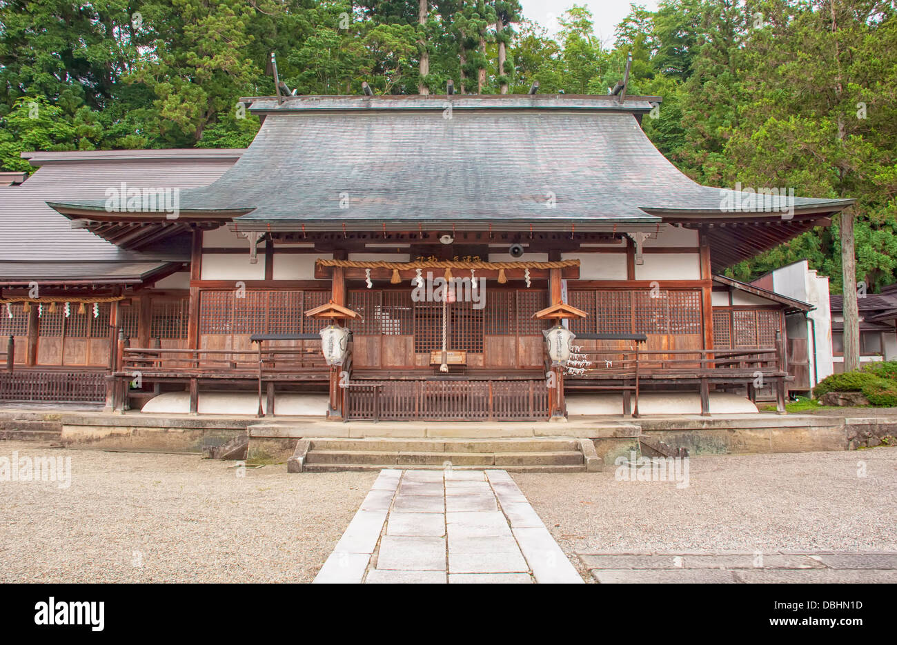 Entrance to a Japanese shrine entirely of wood Stock Photo - Alamy