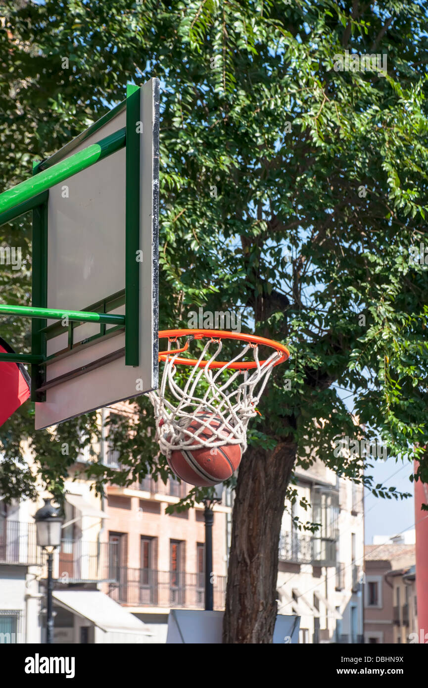 Basketball points hi-res stock photography and images - Alamy