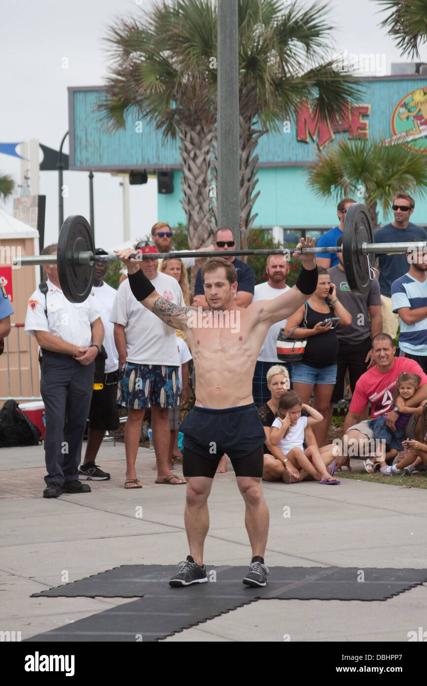 Male CrossFit Competition Stock Photo - Alamy