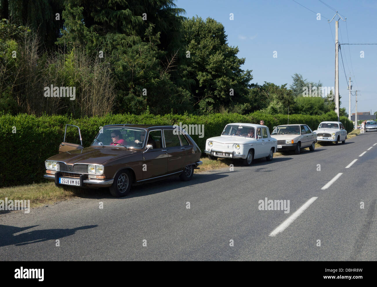 Renault parked side road hi-res stock photography and images - Alamy
