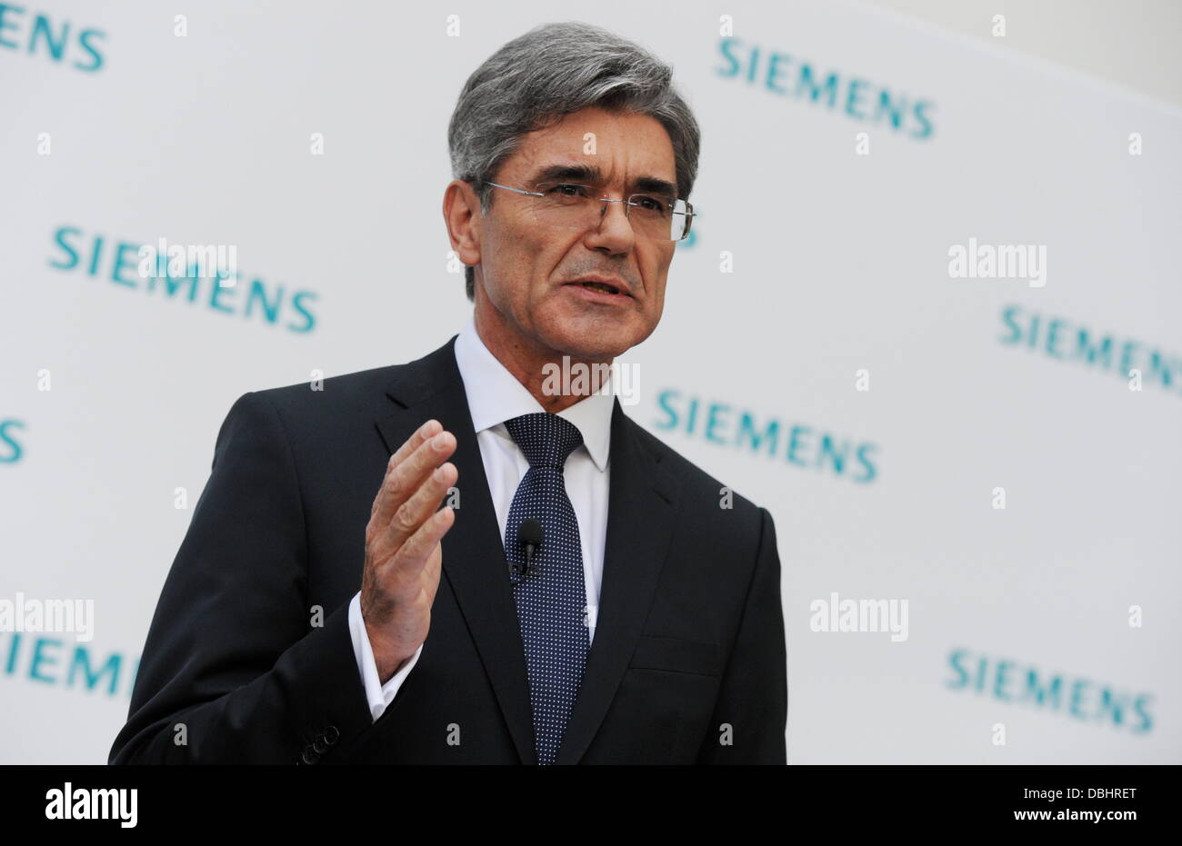 The new chairman of the Siemens AG, Joe Kaeser, gives a press ...
