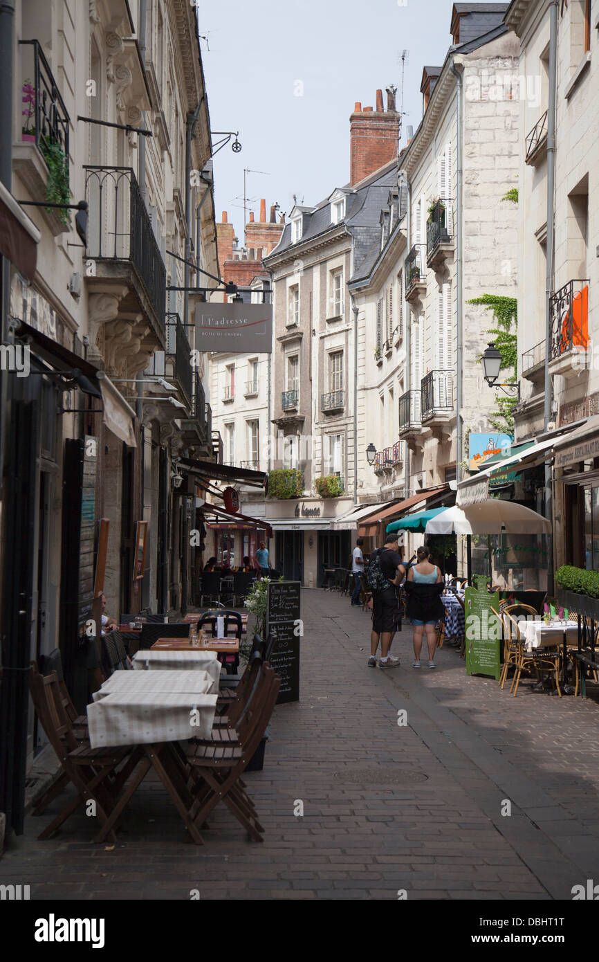 French street dining hi-res stock photography and images - Alamy