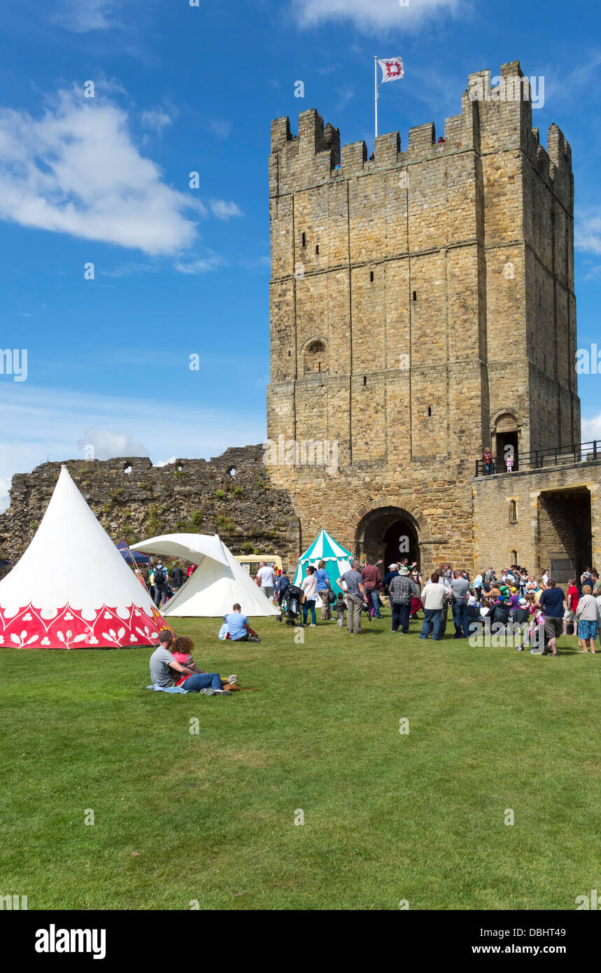 Medieval tournament hi-res stock photography and images - Alamy