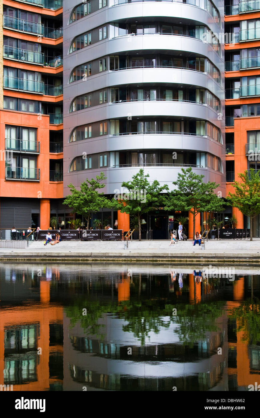 London west end development hi-res stock photography and images - Alamy