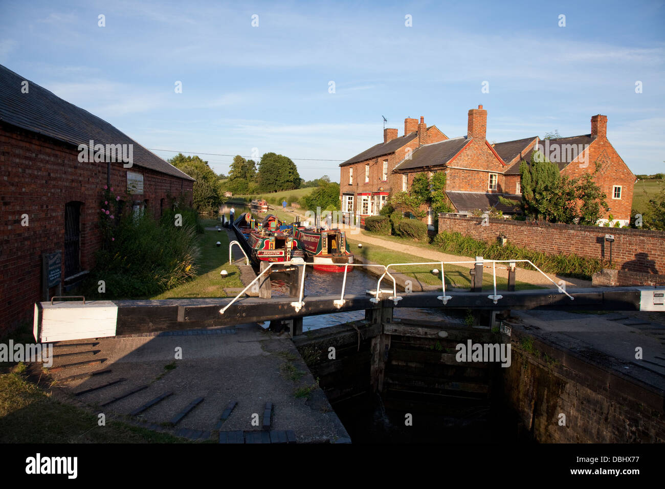Braunston Grand Union Canal England Stock Photo - Alamy