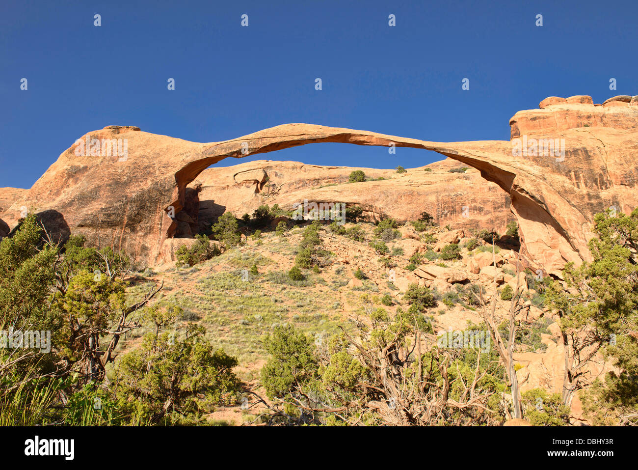 Landscape Arch, one of the world's longest natural bridges, Arches ...