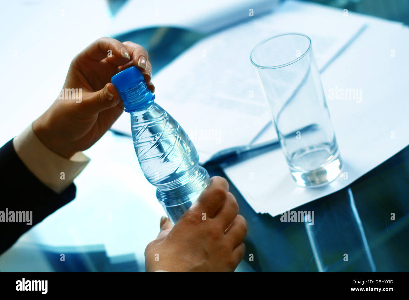 businessman drink water Stock Photo - Alamy