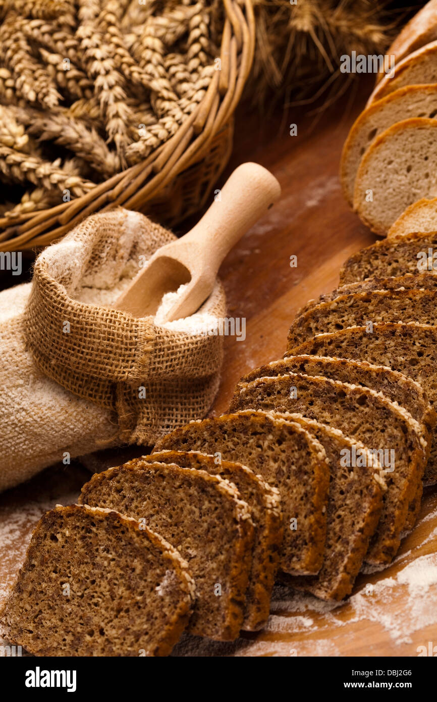 Flour and traditional bread Stock Photo - Alamy