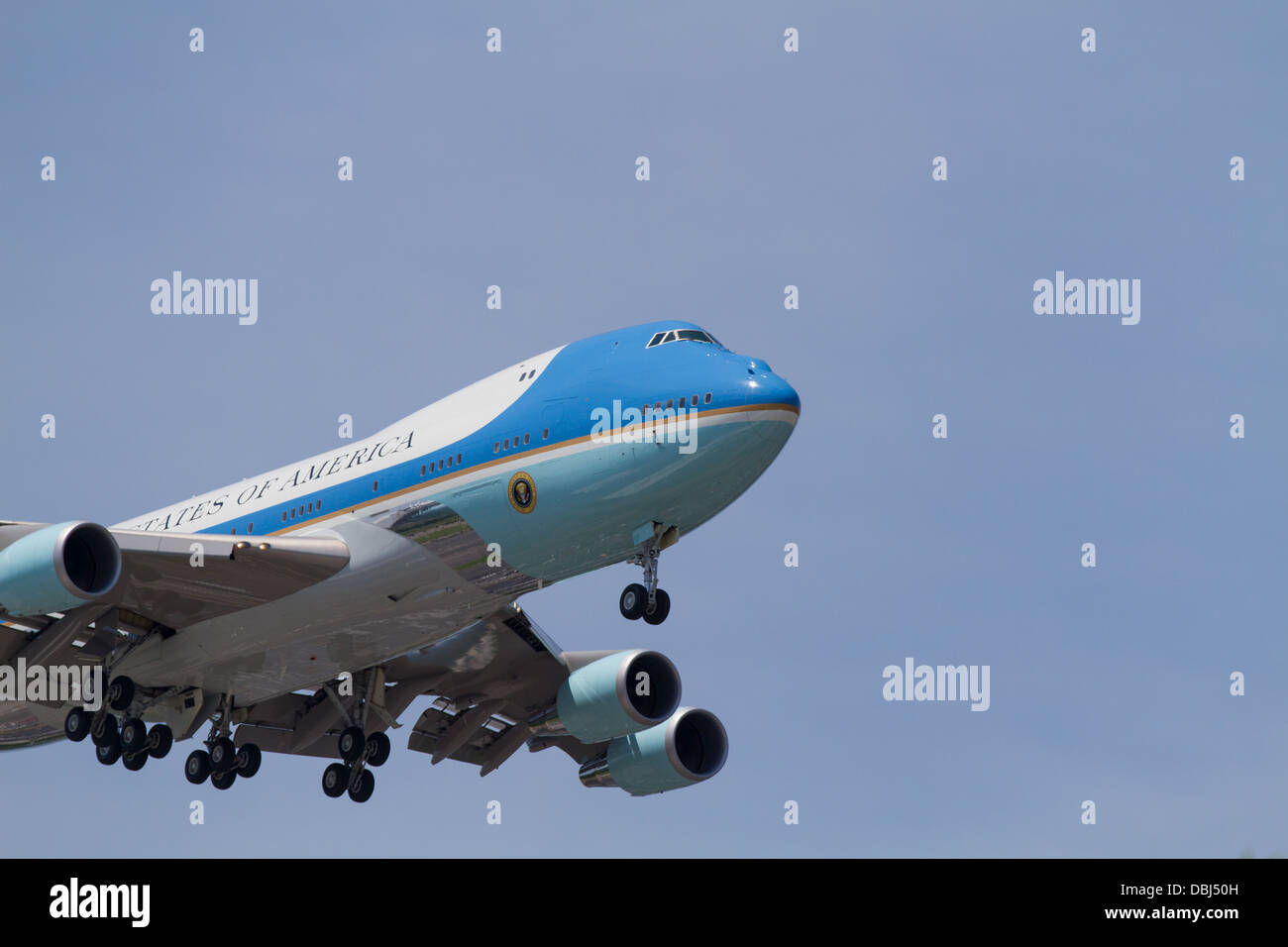 Air force one airplane hi-res stock photography and images - Alamy
