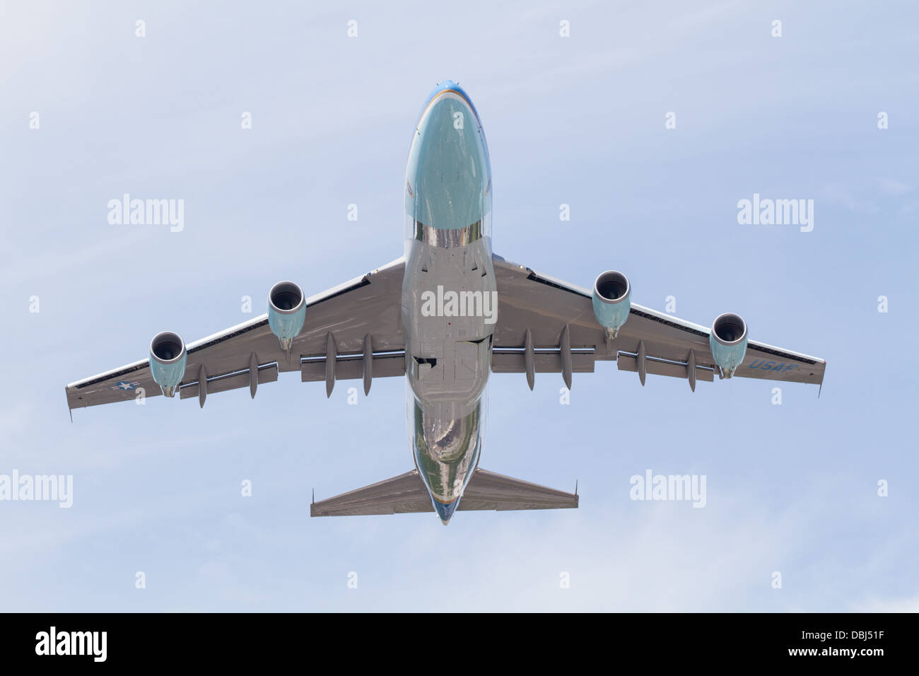 Air Force One on climb out, with landing gear partially retracted Stock ...