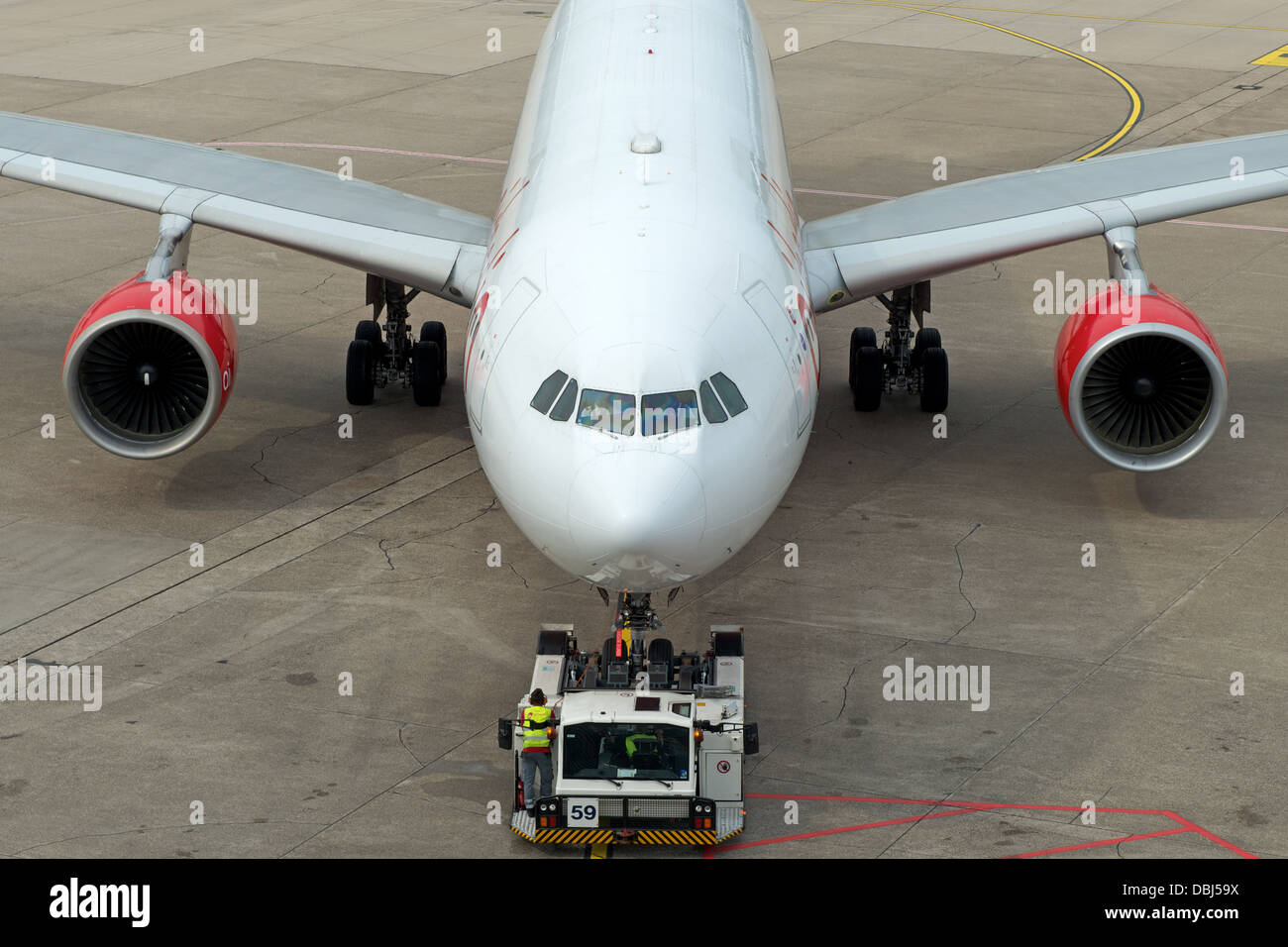 Air Berlin Airbus A321-211 (D-ABCG Stock Photo - Alamy
